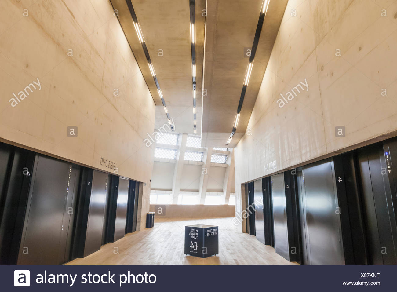 London Tate Modern Interior High Resolution Stock Photography and ...