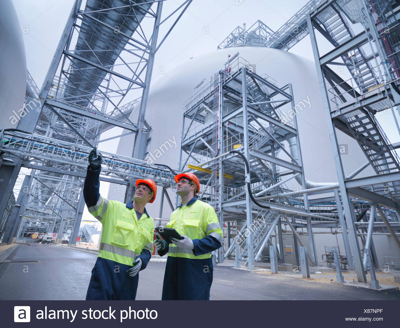 Biomass Energy Power Station Stock Photos & Biomass Energy Power ...