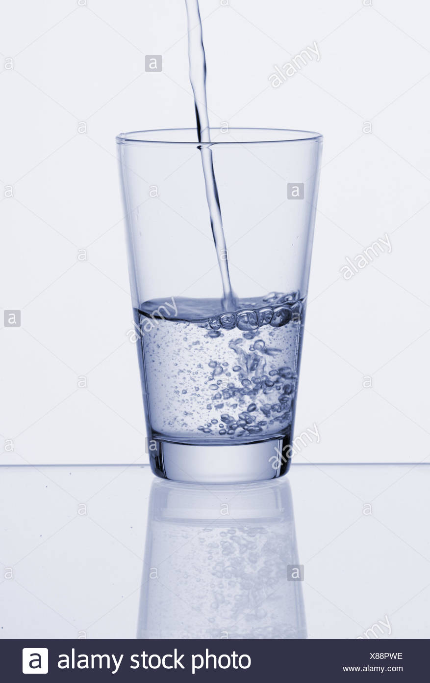 Wasser Glas Stock Photos & Wasser Glas Stock Images - Alamy