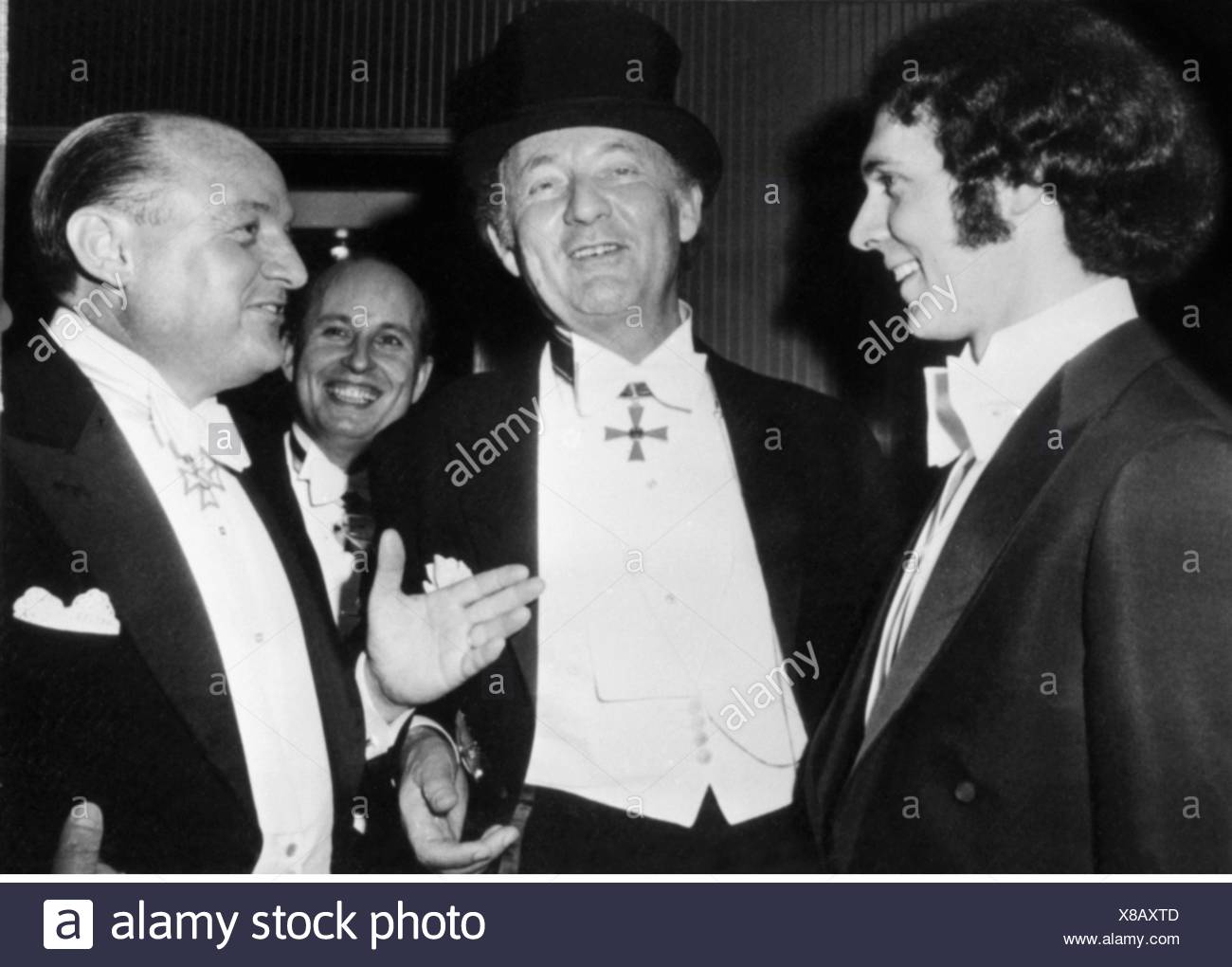 Franz Beckenbauer 1970s High Resolution Stock Photography and Images ...