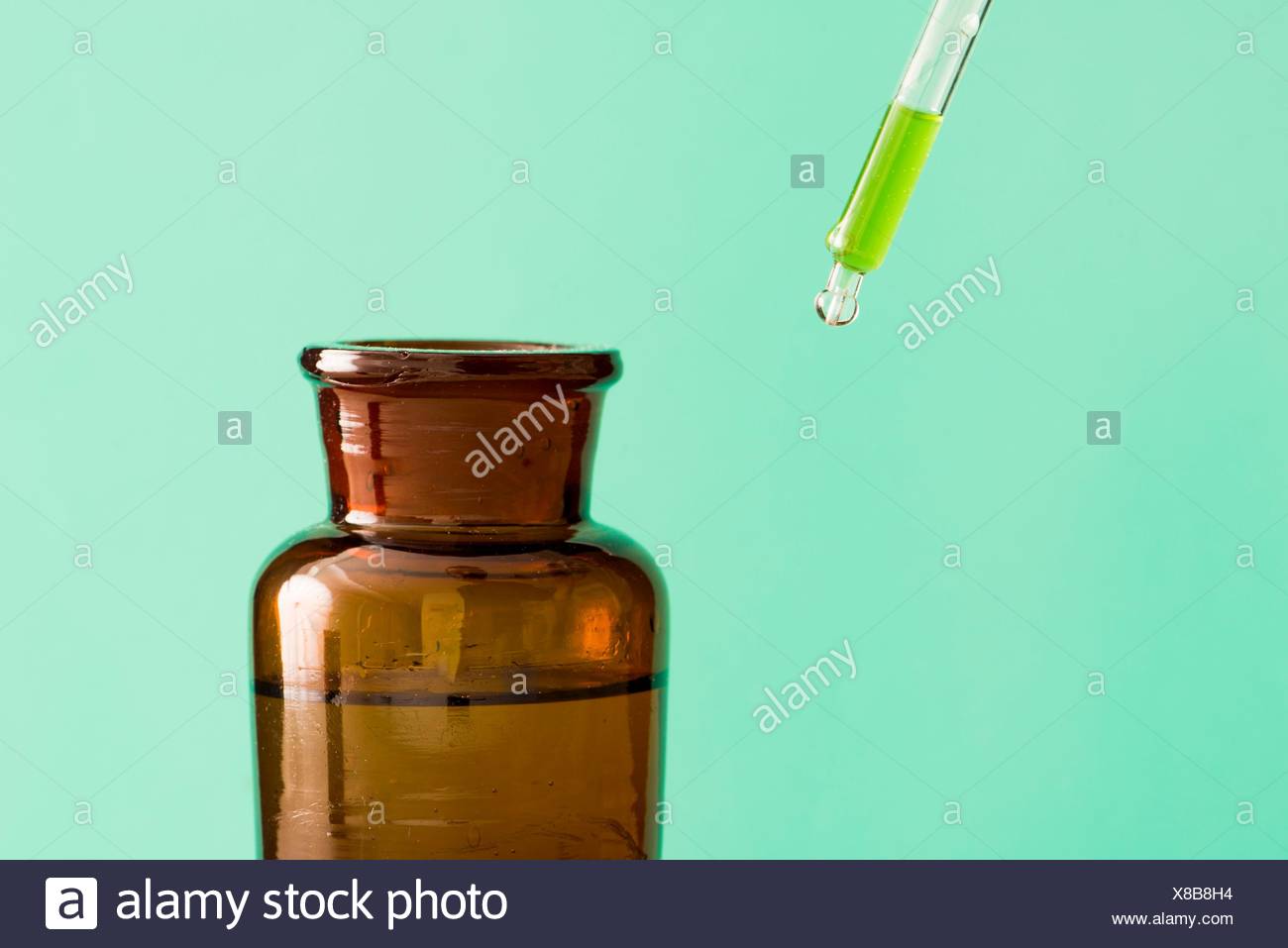 Vintage Green Glass Bottles High Resolution Stock Photography and ...