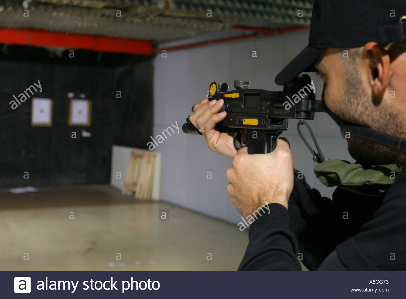 Shooting Gun High Resolution Stock Photography and Images - Alamy