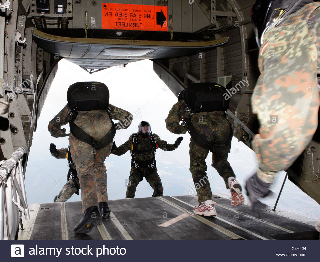 Army Soldier Jumping From Helicopter Stock Photos & Army Soldier ...
