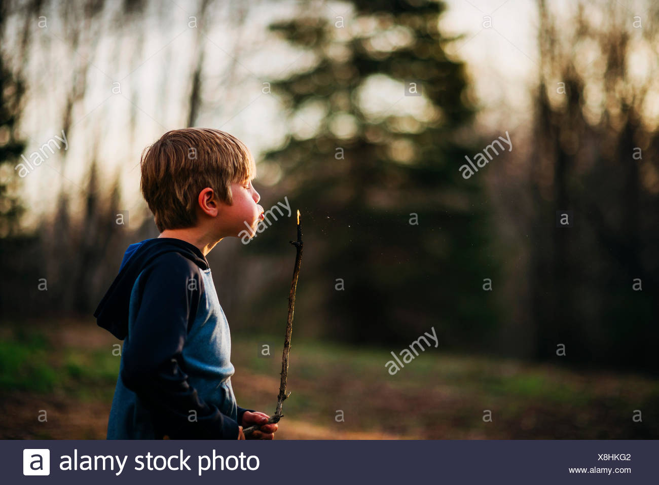 Smoking Children High Resolution Stock Photography and Images - Alamy