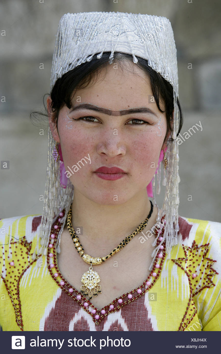 Uzbek Woman Portrait Stock Photos & Uzbek Woman Portrait Stock Images ...