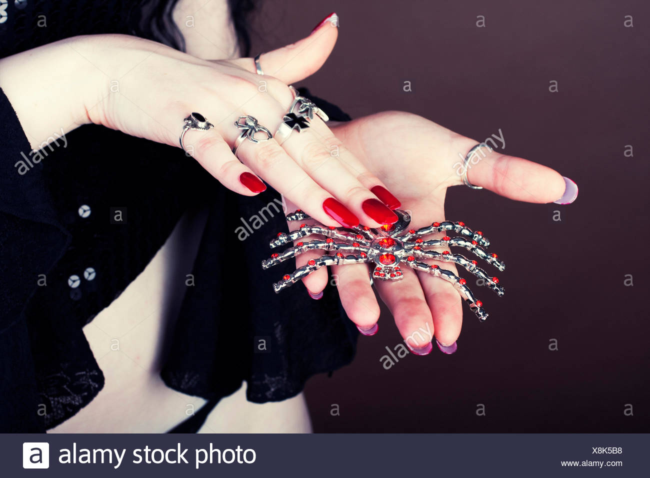 Spider Hands Stock Photos & Spider Hands Stock Images - Alamy
