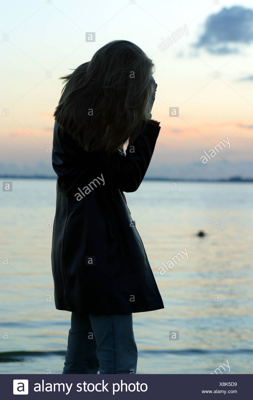 Crying Woman Silhouette High Resolution Stock Photography and Images ...