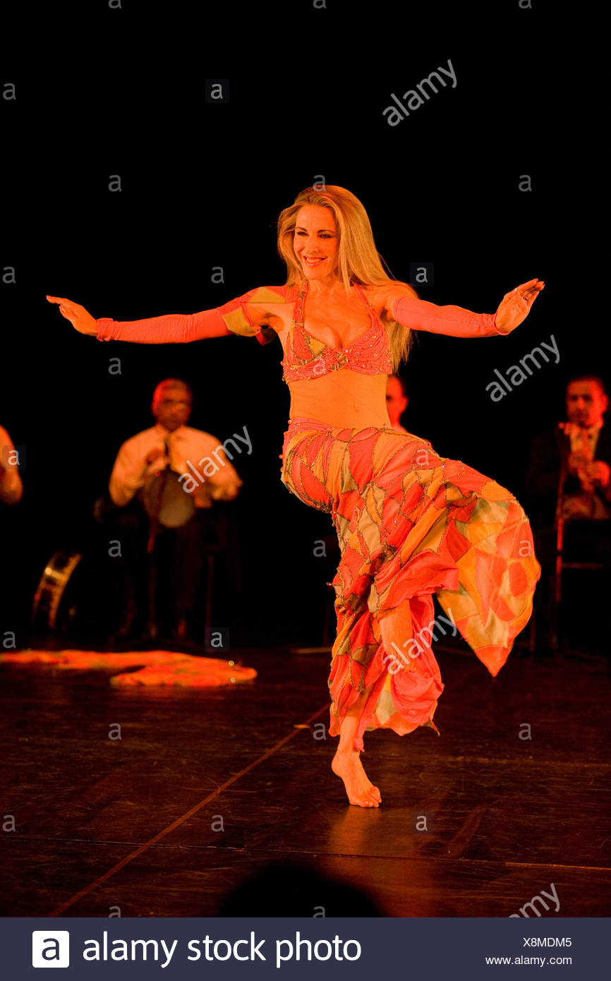 Egyptian Dancing Girl High Resolution Stock Photography and Images - Alamy