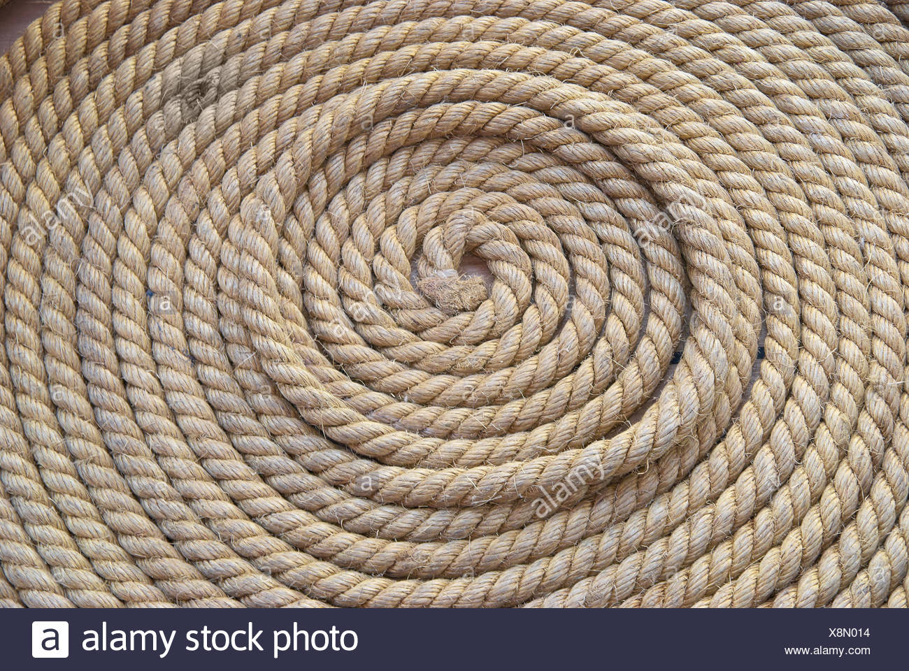 Climbing Rope Circle Stock Photos & Climbing Rope Circle Stock Images ...