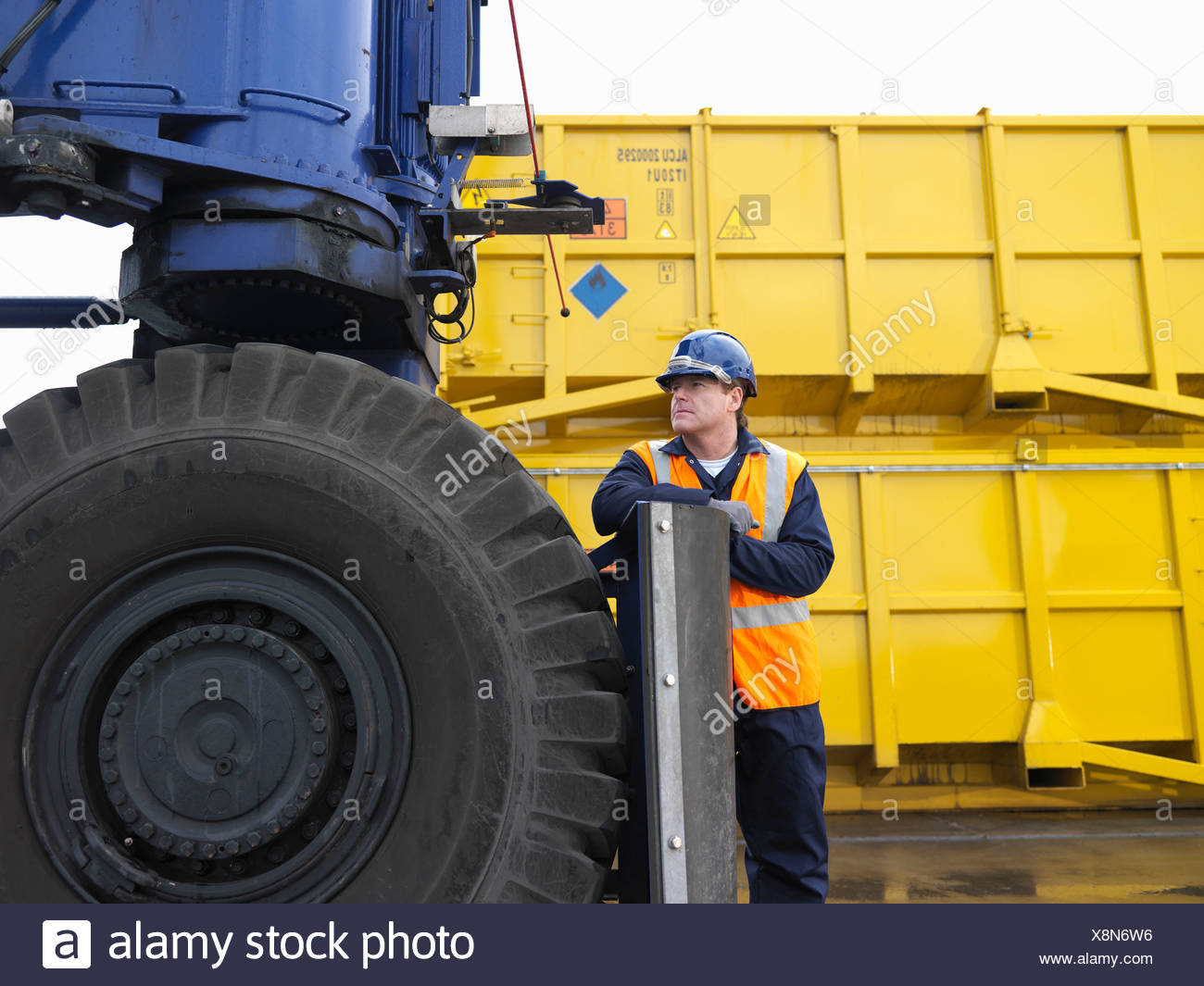 Port Machinery High Resolution Stock Photography and Images - Alamy