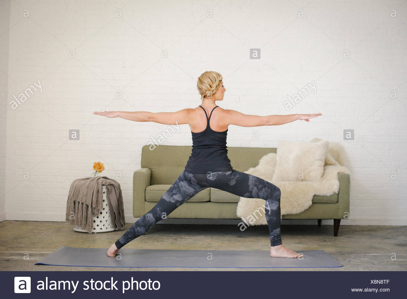 Legs Apart Stock Photos & Legs Apart Stock Images - Alamy