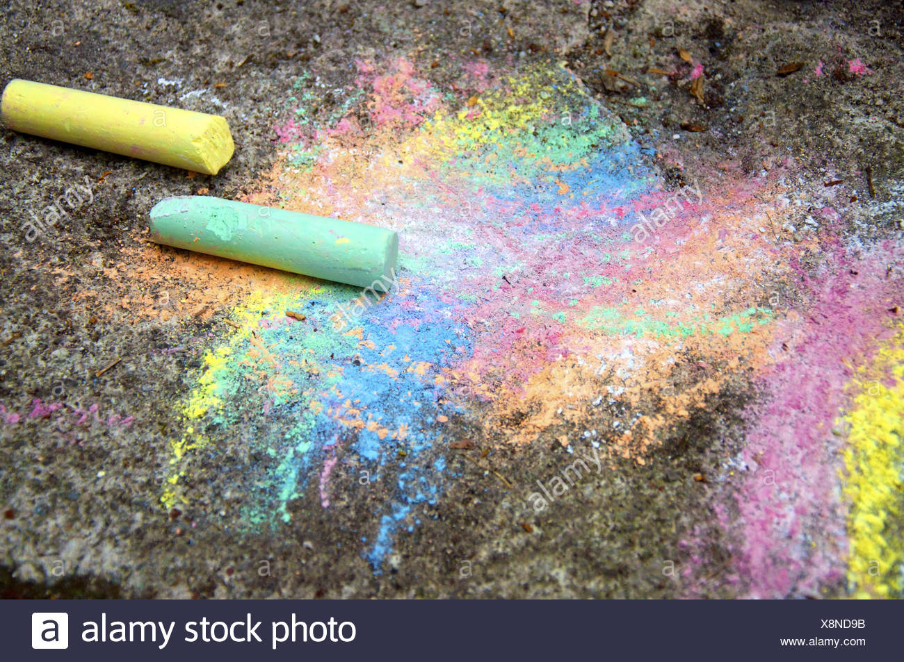 Chalk Pavement Stock Photos & Chalk Pavement Stock Images - Alamy
