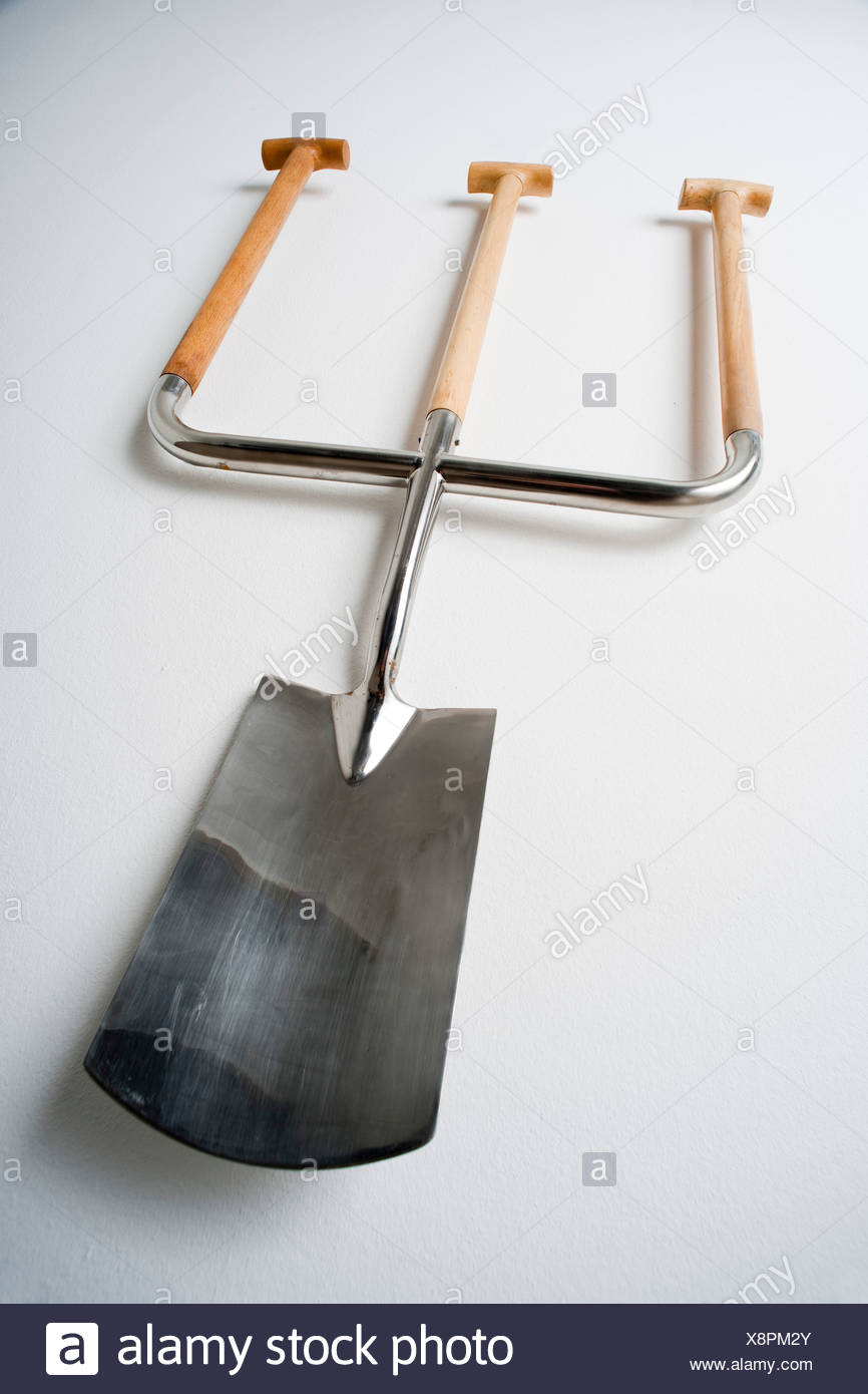 Spade Cut Out Stock Photos & Spade Cut Out Stock Images - Alamy