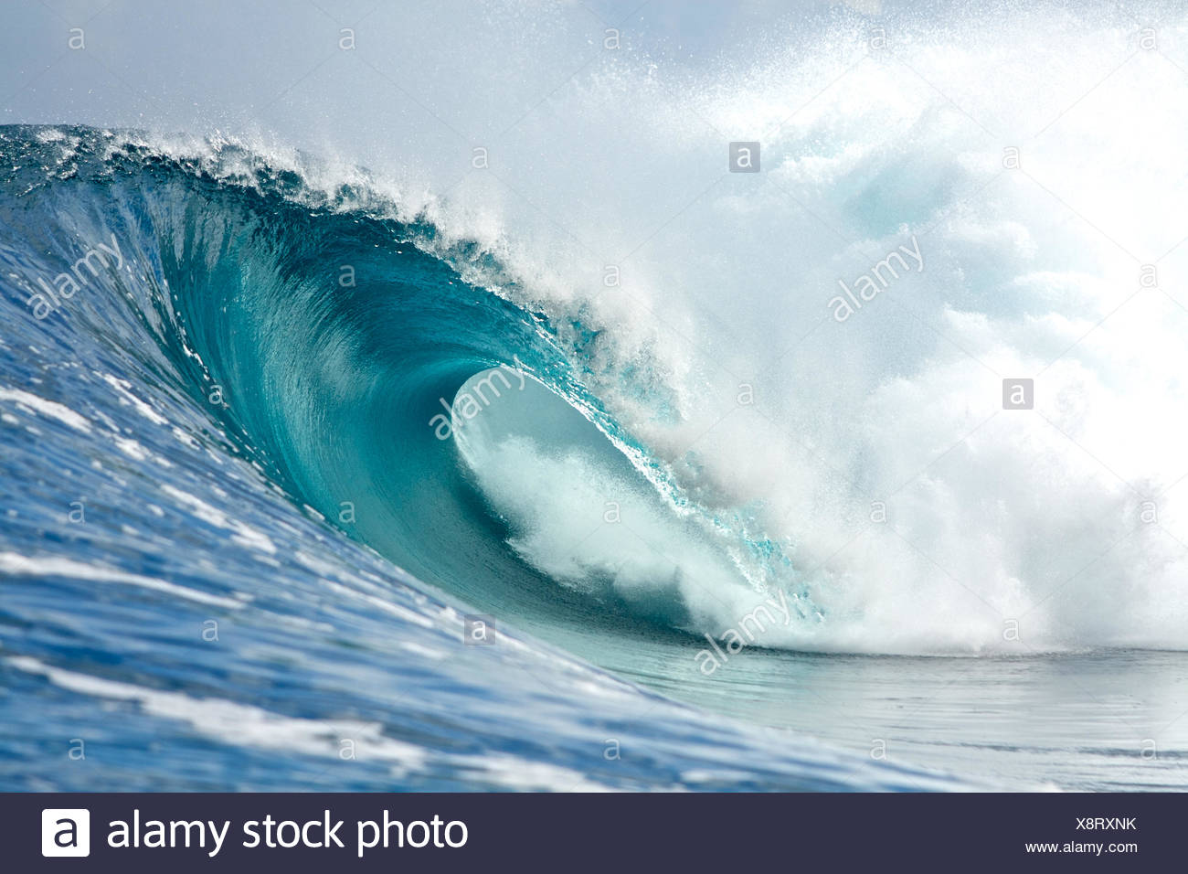 Teahupoo Surf Tahiti Stock Photos & Teahupoo Surf Tahiti Stock Images ...