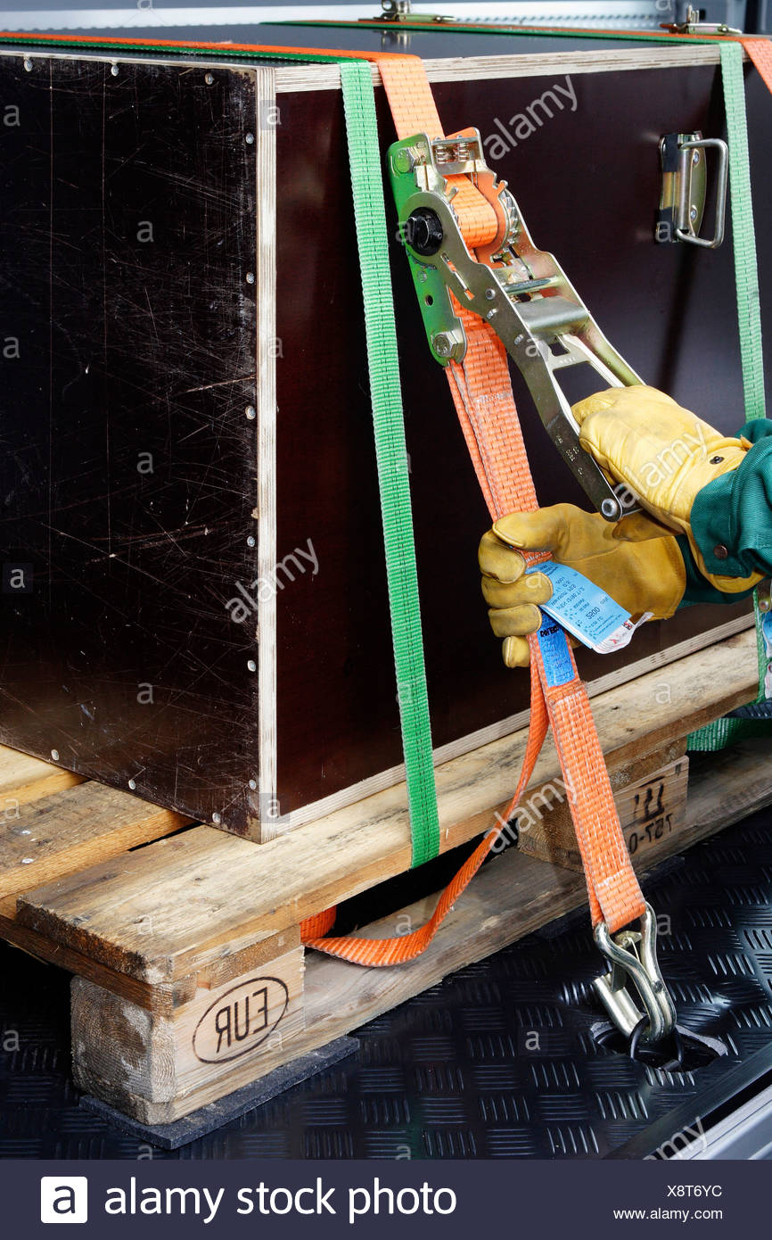 Load Securing High Resolution Stock Photography and Images - Alamy Load Securing High Resolution Stock Photography and Images - Alamy