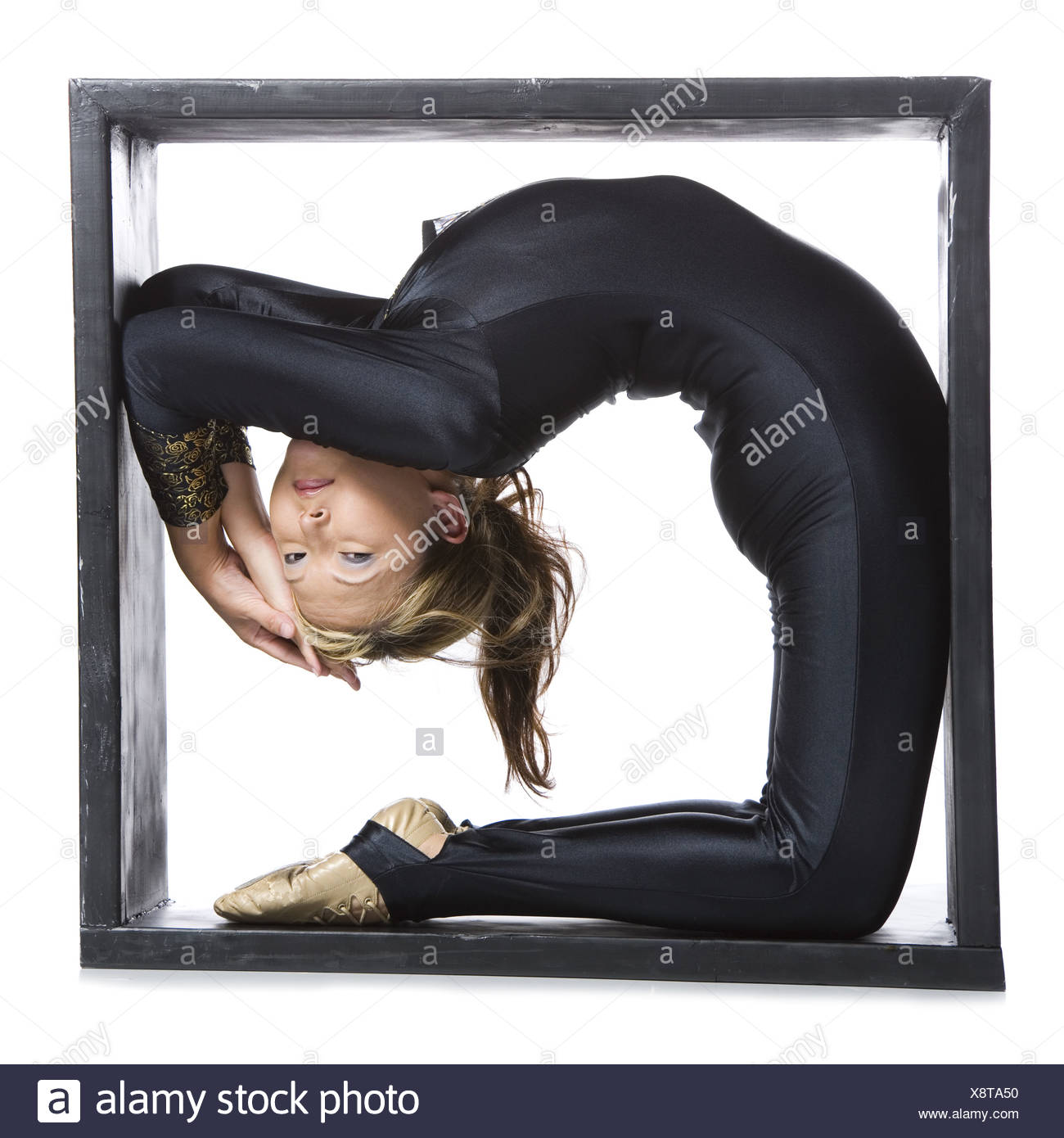 Contortionist And Box Stock Photos & Contortionist And Box Stock Images ...