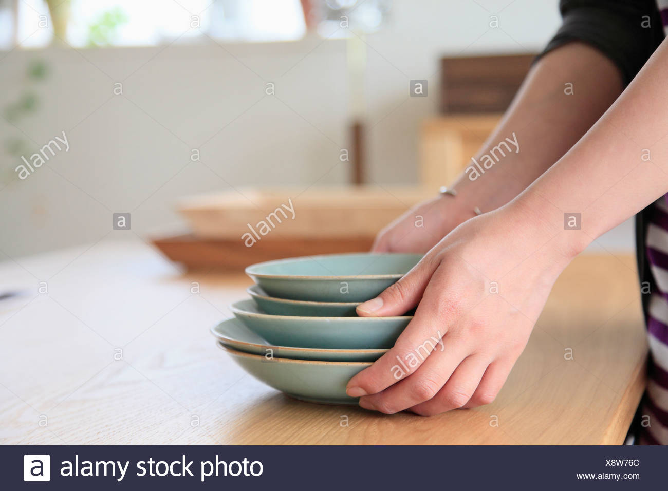 Piled Plate Stock Photos & Piled Plate Stock Images - Alamy