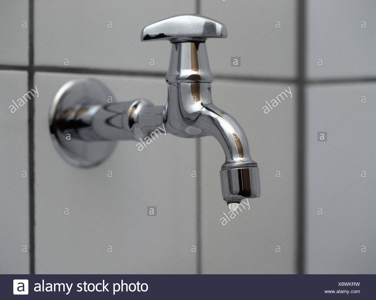 Broken Tiles Bathroom High Resolution Stock Photography and Images - Alamy