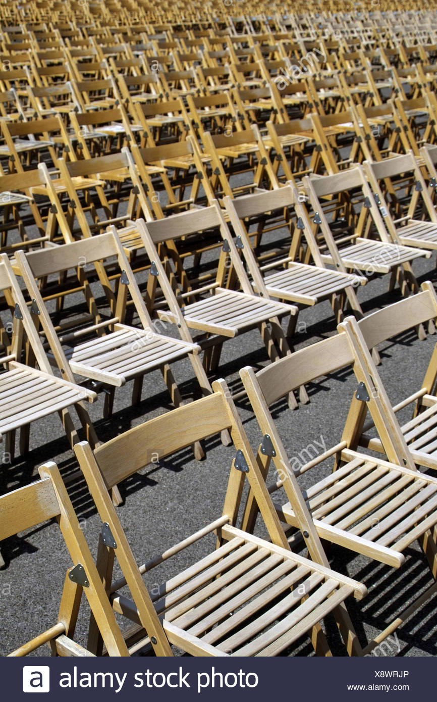 Side Line Chairs High Resolution Stock Photography and Images - Alamy