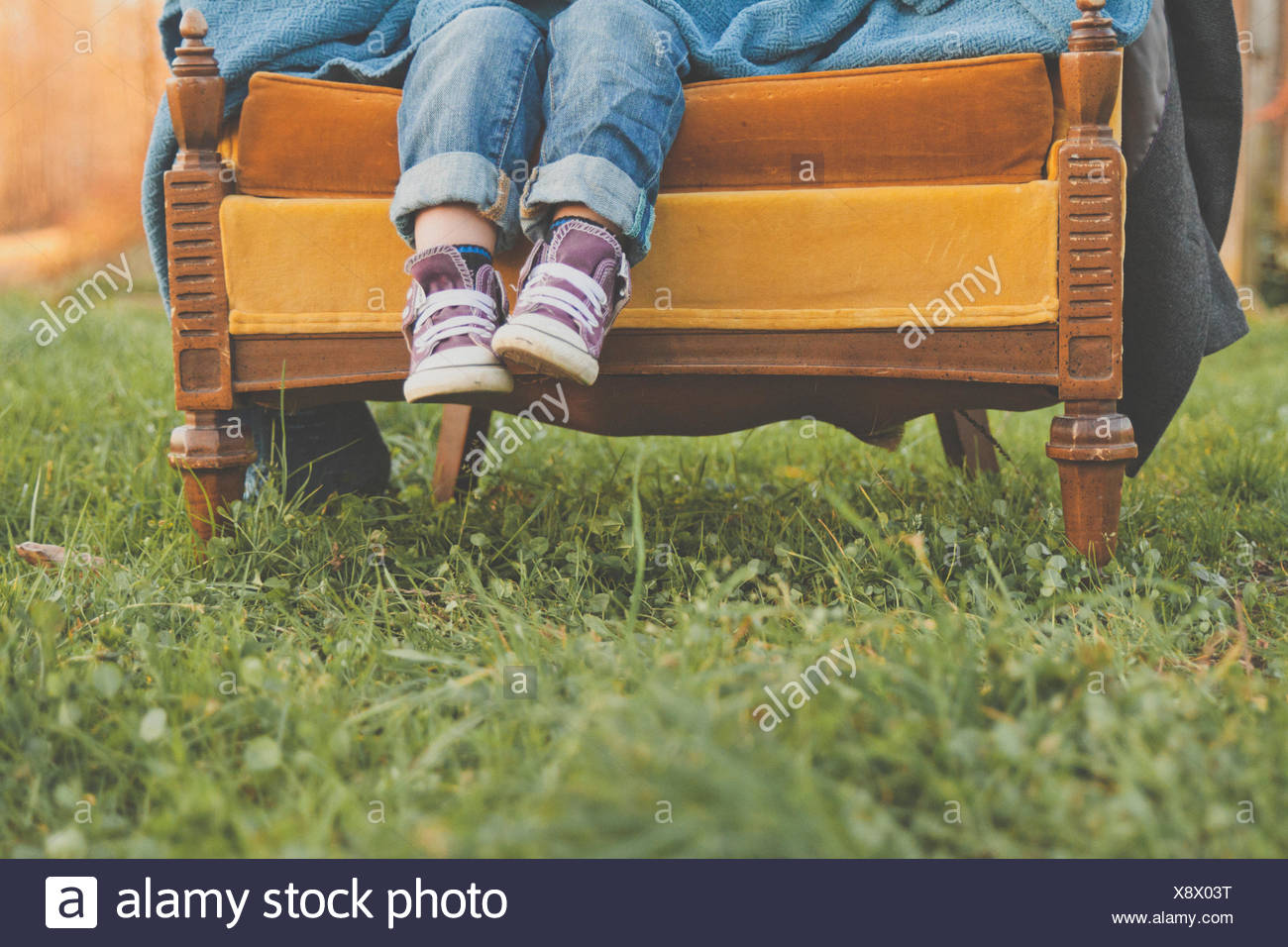 Dangle High Resolution Stock Photography and Images - Alamy
