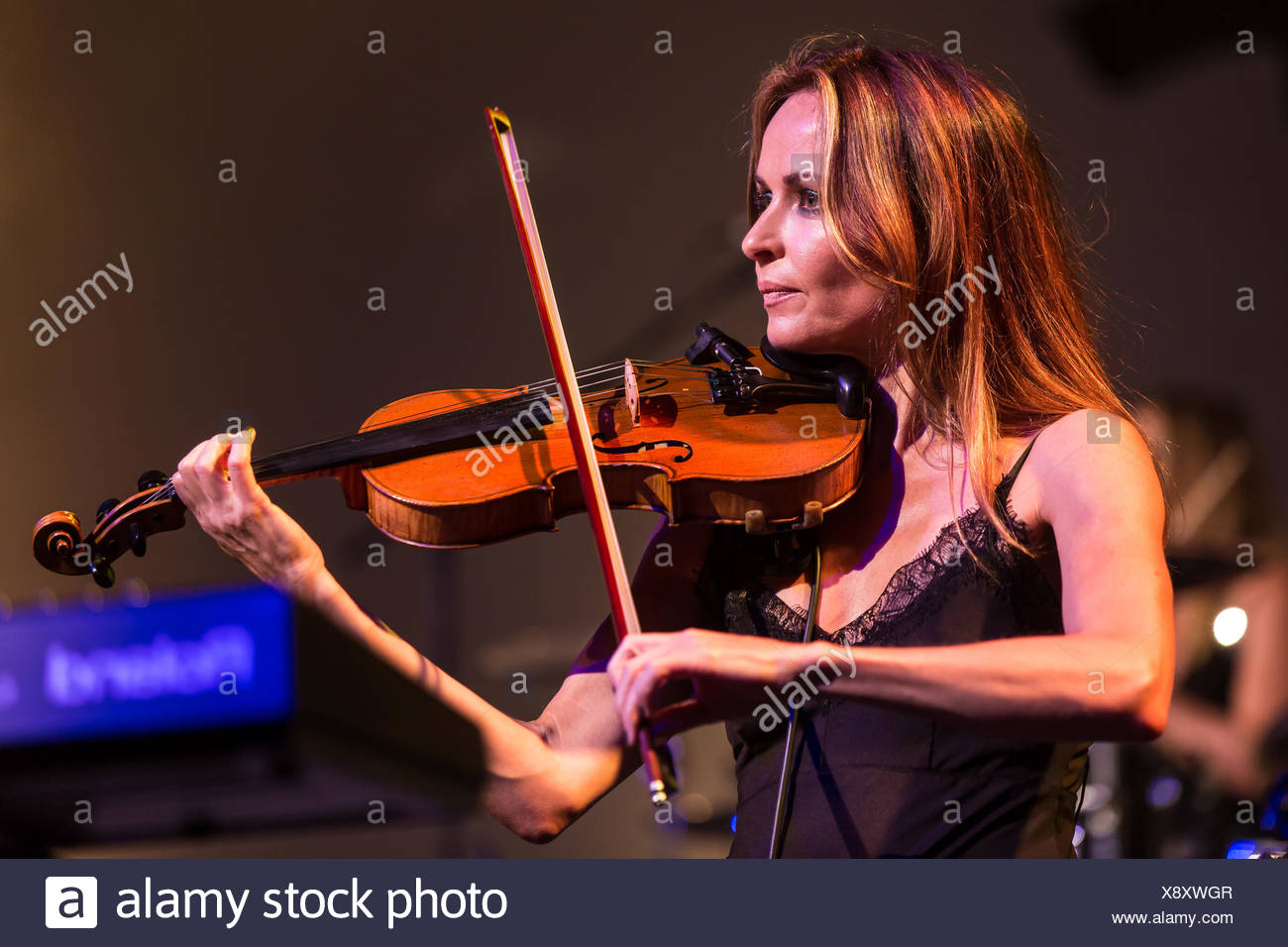 Guitar Jim Corr High Resolution Stock Photography and Images - Alamy