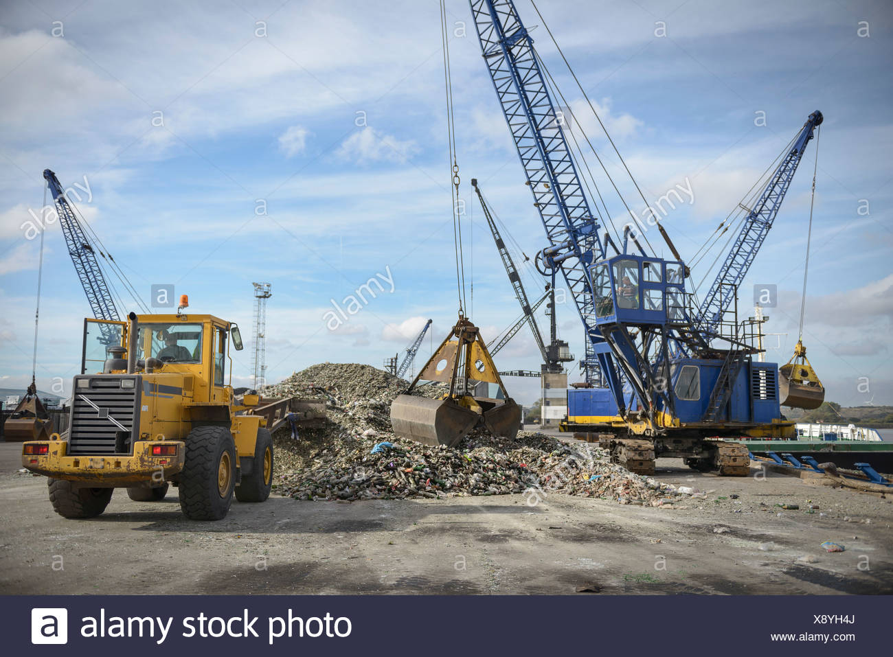 Digger Machine High Resolution Stock Photography and Images - Alamy