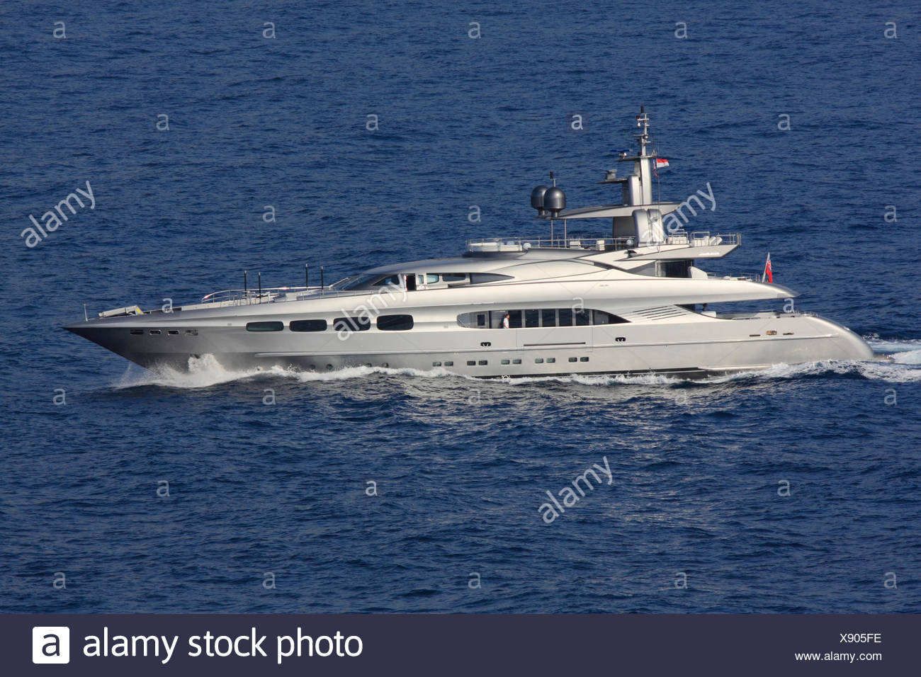 Streamline Stock Photos & Streamline Stock Images - Alamy