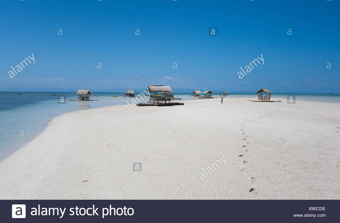 Philippines Huts High Resolution Stock Photography and Images - Alamy