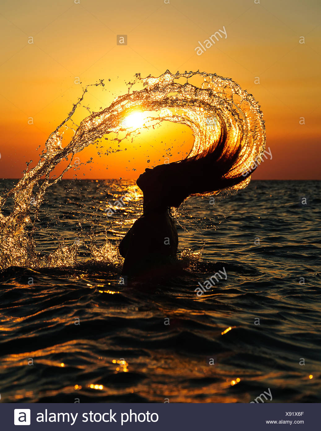Woman Throwing Back Hair High Resolution Stock Photography and Images ...