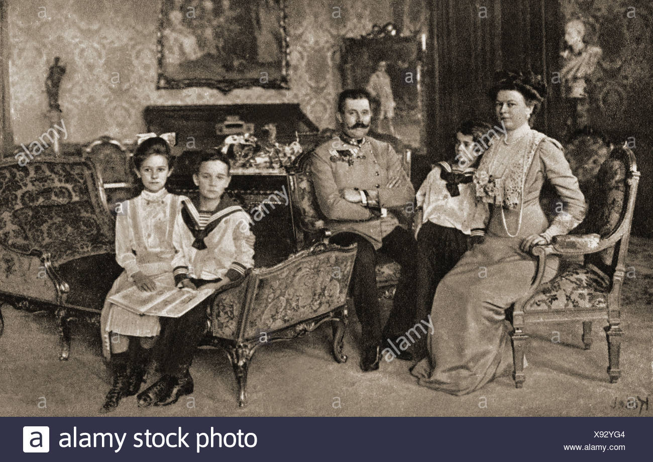 Archduke Franz Ferdinand And His Wife Stock Photos & Archduke Franz ...