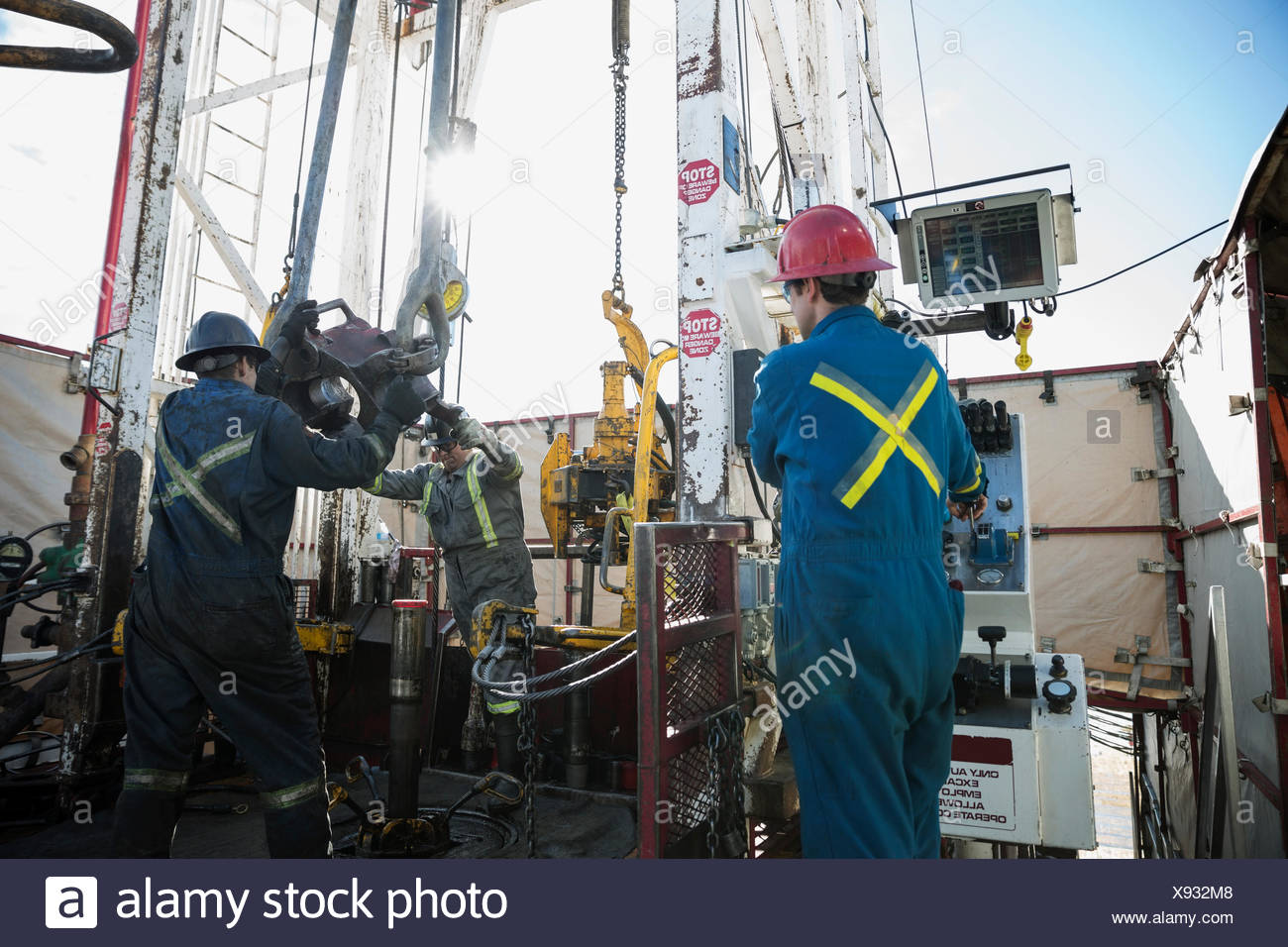 Dirty Oil Rig Stock Photos & Dirty Oil Rig Stock Images - Alamy