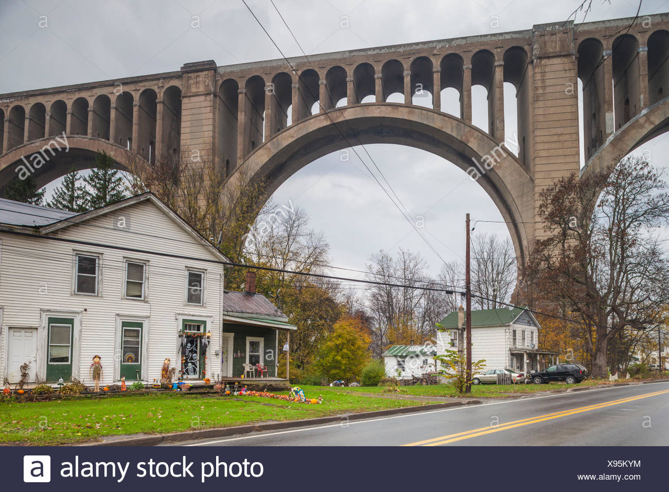Nicholson Viaduct High Resolution Stock Photography and Images - Alamy