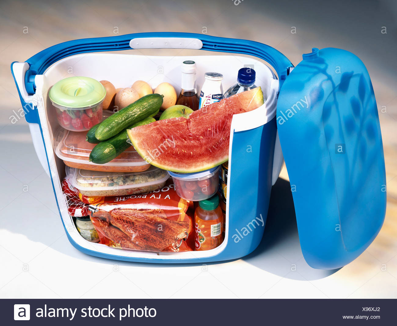 Ice Box High Resolution Stock Photography and Images - Alamy