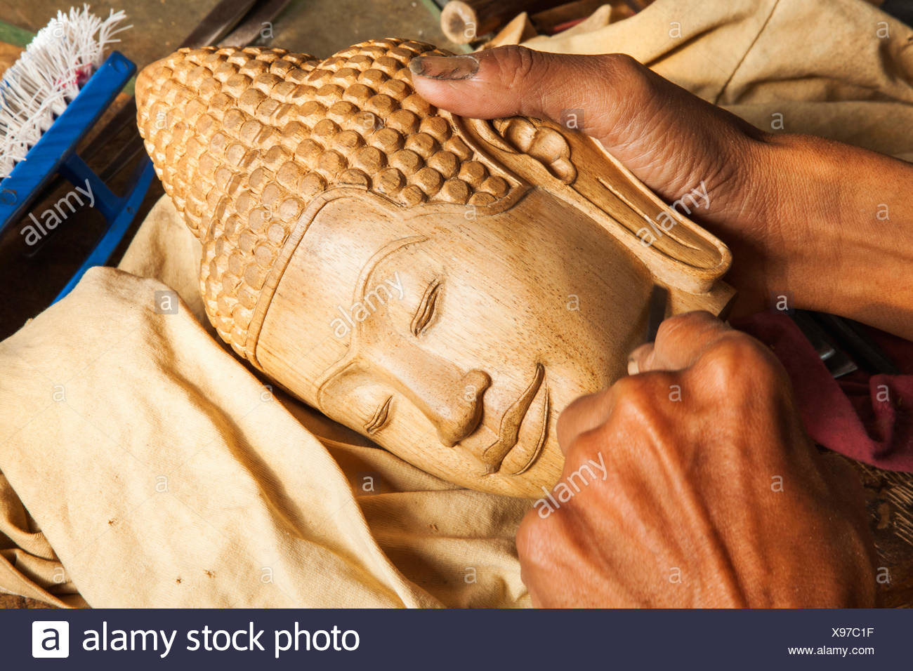 Cambodia Handicrafts Stock Photos & Cambodia Handicrafts Stock Images ...