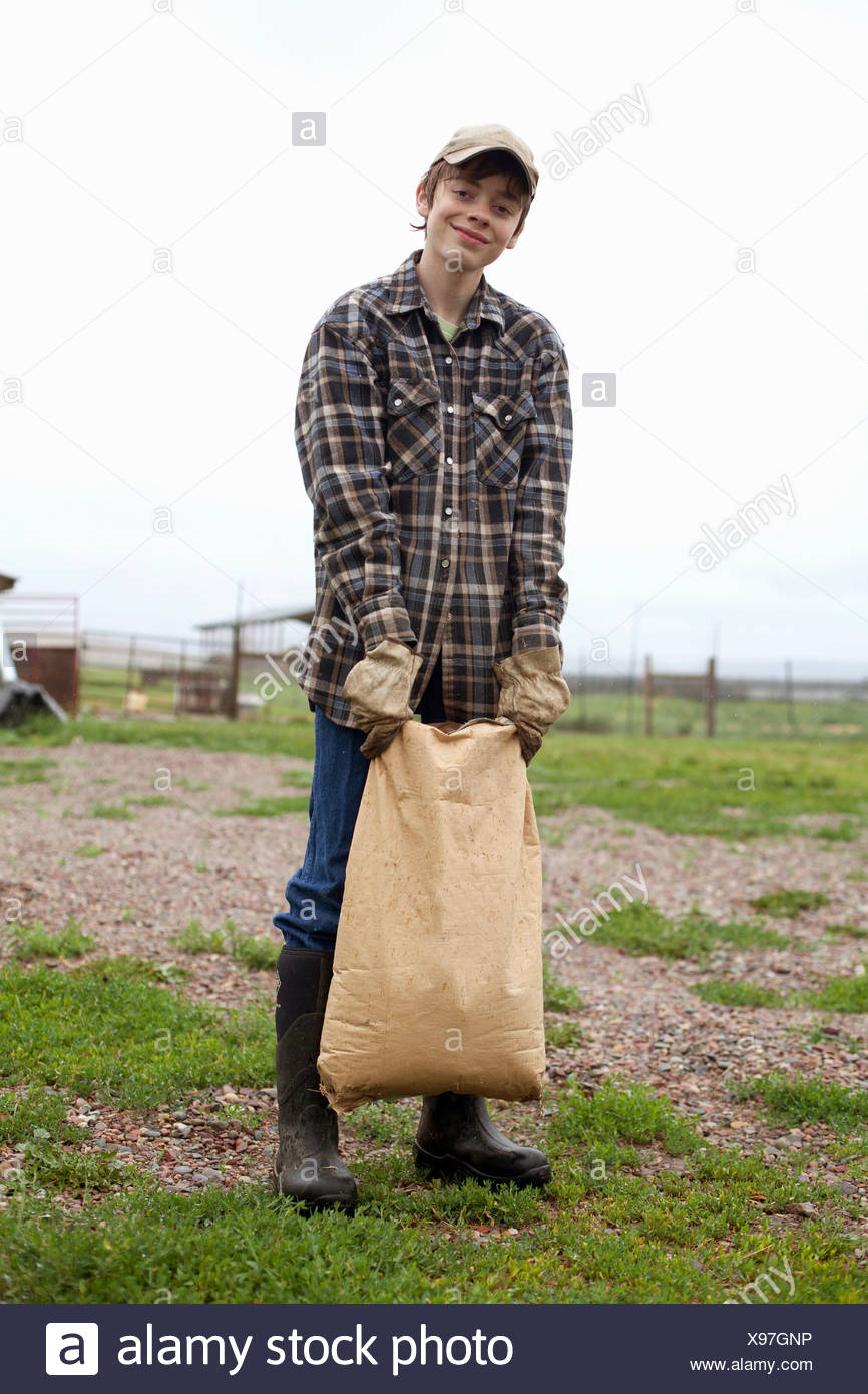 Carrying Sack High Resolution Stock Photography and Images - Alamy