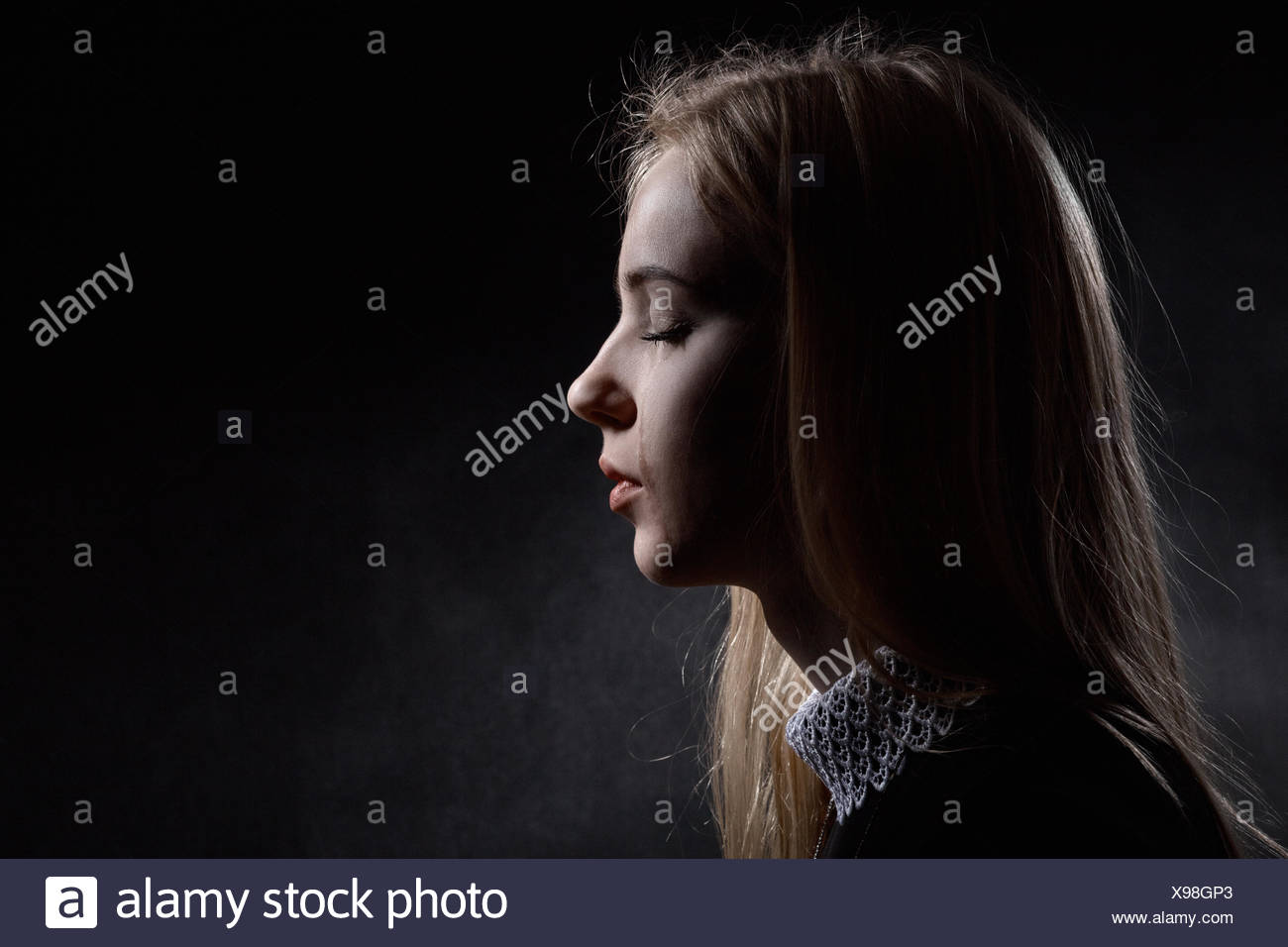 Black People Crying Stock Photos & Black People Crying Stock Images - Alamy