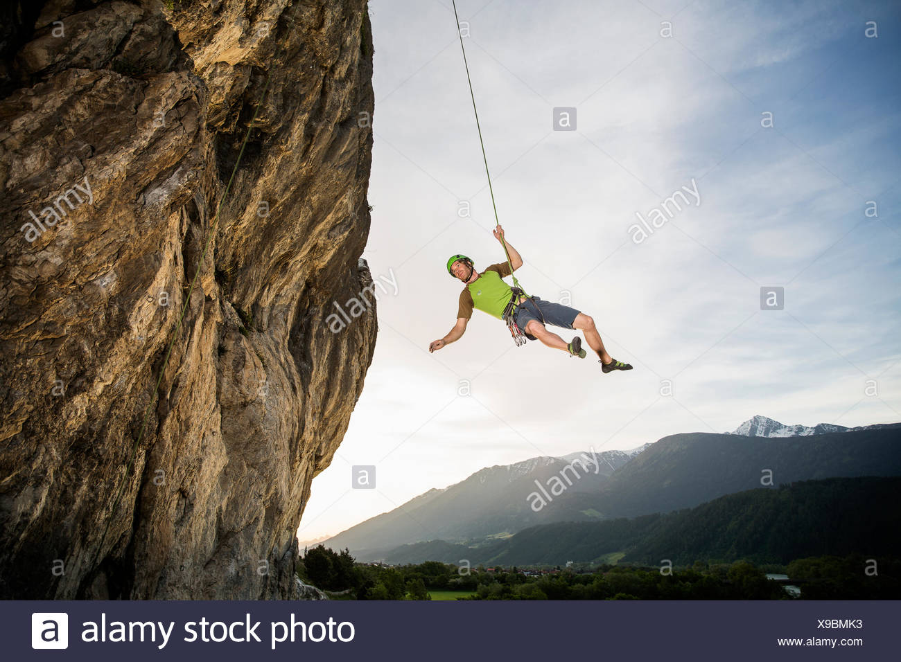 Cliff Hanging Stock Photos & Cliff Hanging Stock Images - Alamy