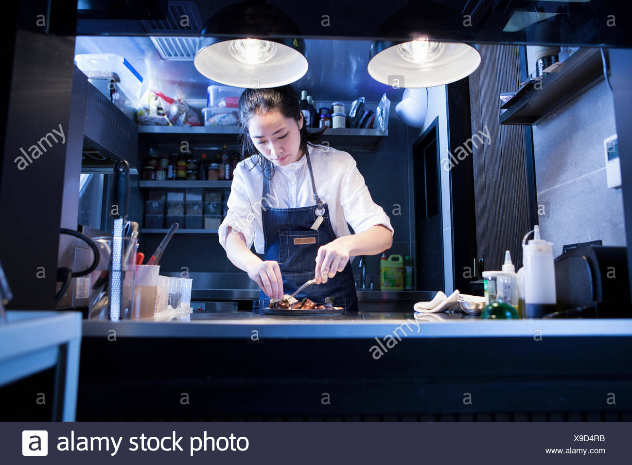 Female Asian Chef High Resolution Stock Photography and Images - Alamy