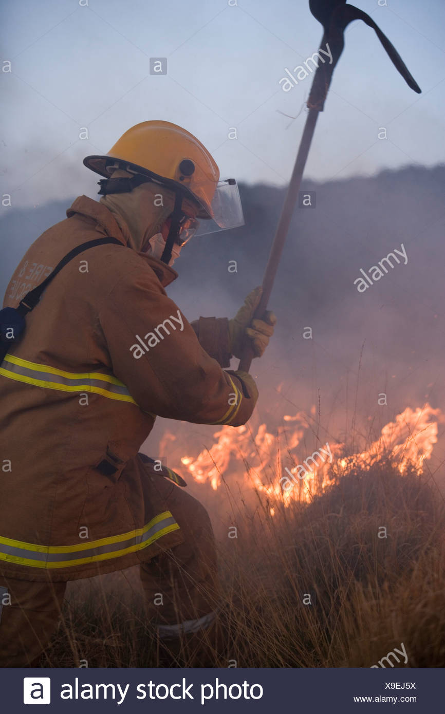 Fire Beaters Stock Photos & Fire Beaters Stock Images - Alamy