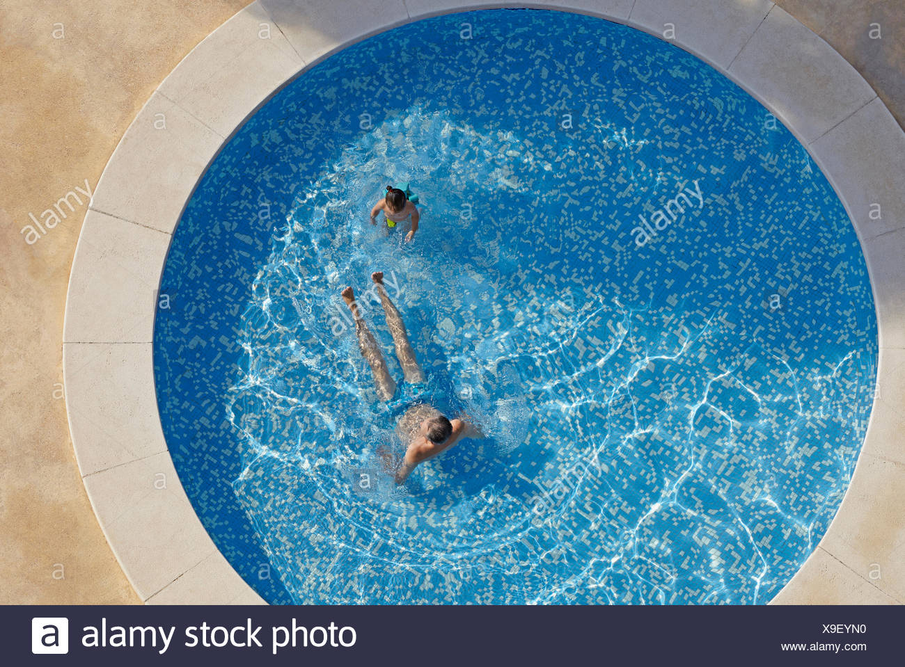 Overhead Light High Resolution Stock Photography and Images - Alamy