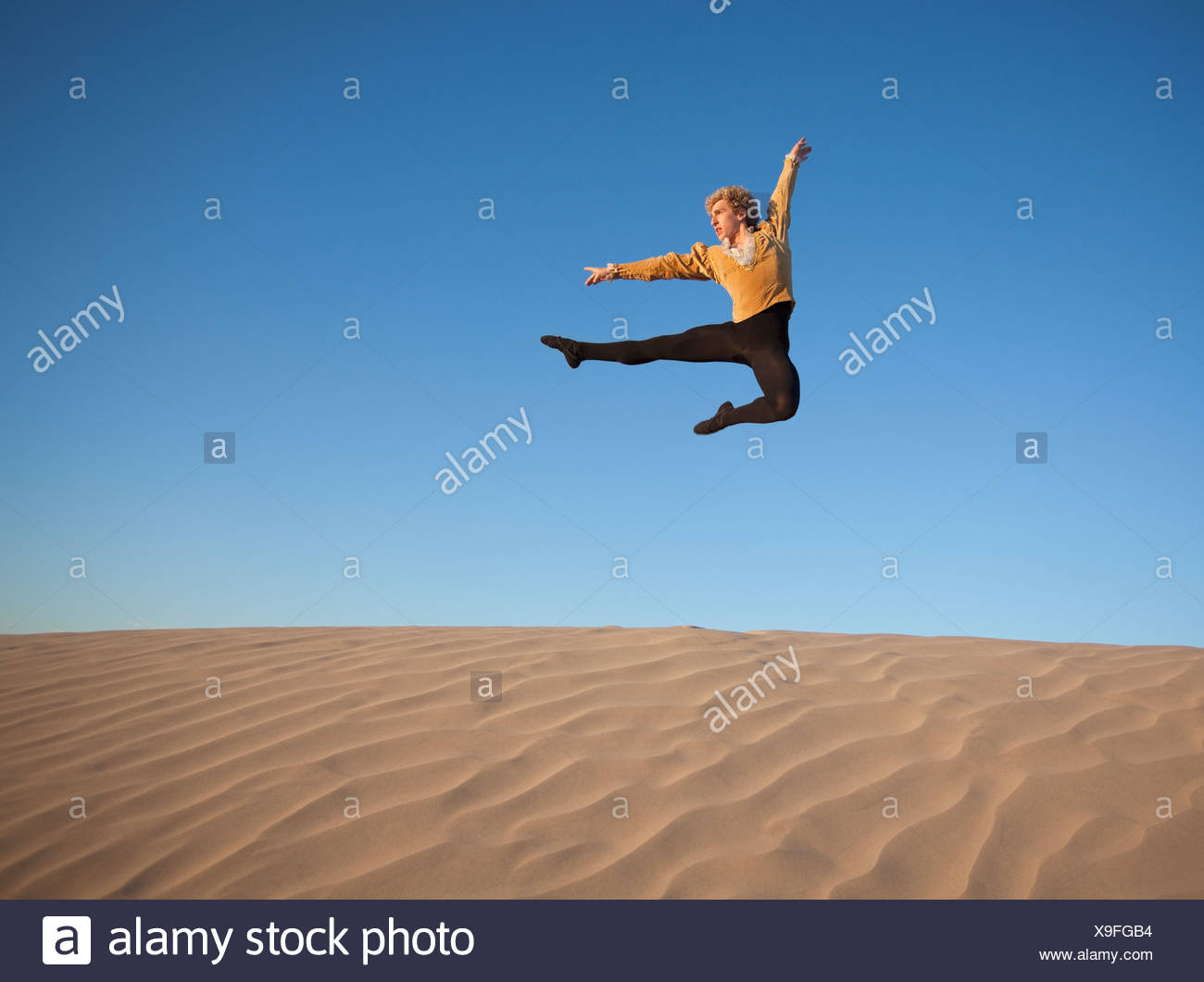 Male Ballet Dancer Jump High Resolution Stock Photography and Images ...