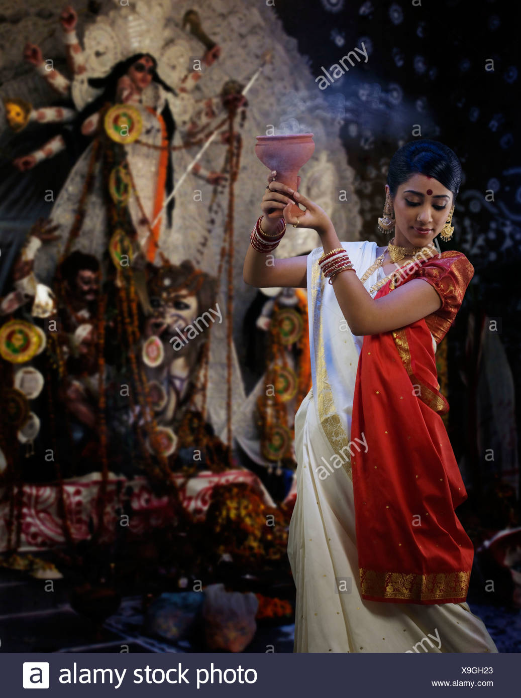 Durga Puja Dance High Resolution Stock Photography and Images - Alamy