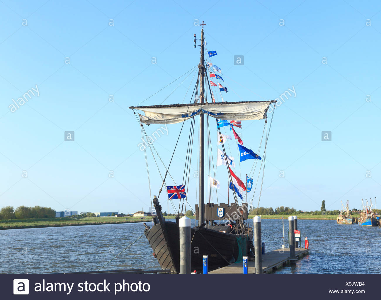 Medieval Ships High Resolution Stock Photography and Images - Alamy