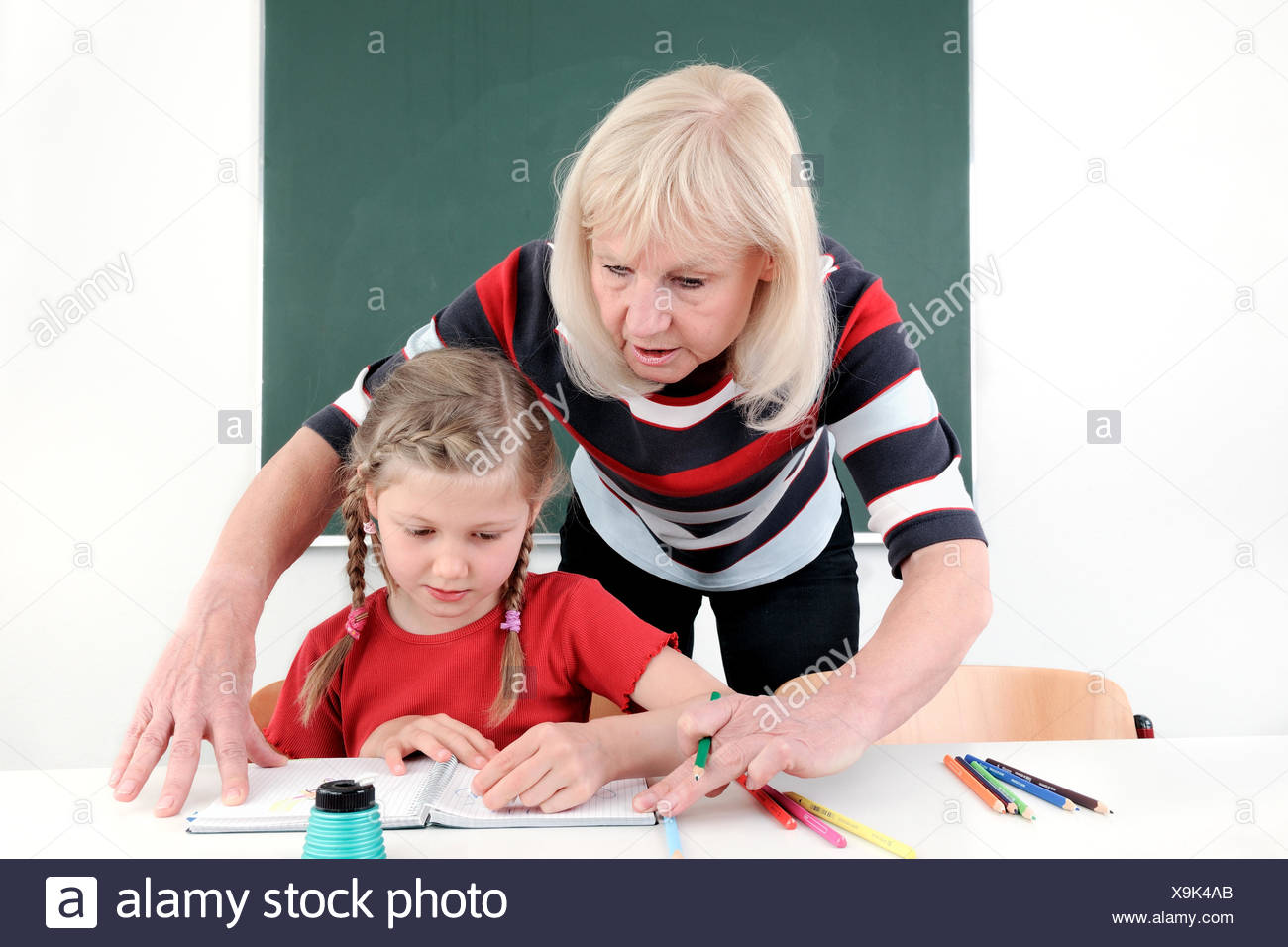 Klassenraum Lehrer High Resolution Stock Photography and Images - Alamy