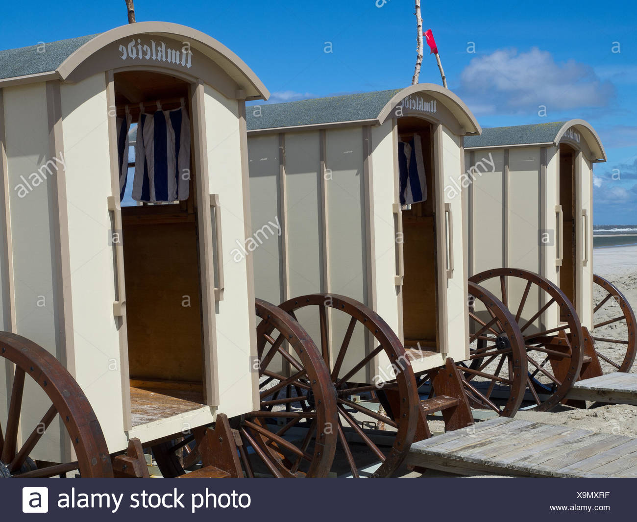 Bathing Machine High Resolution Stock Photography and Images - Alamy