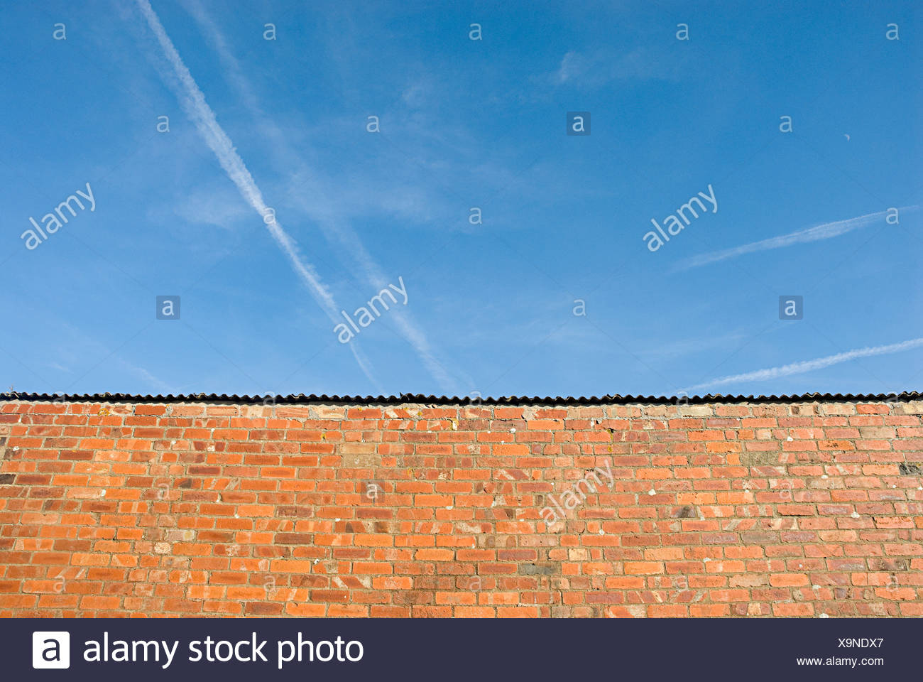 Plain Brick Wall High Resolution Stock Photography and Images - Alamy