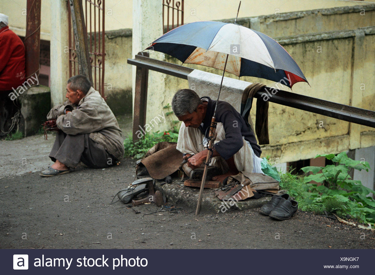 Cobbler Shoes High Resolution Stock Photography and Images - Alamy