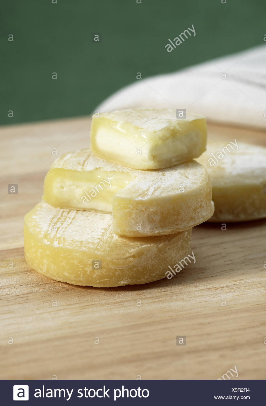 Rocamadour Cheese Stock Photos & Rocamadour Cheese Stock Images - Alamy