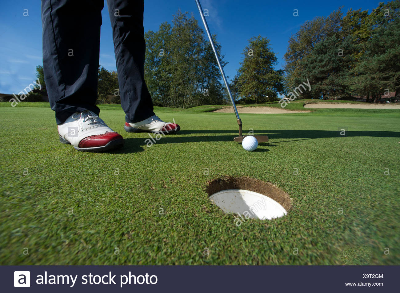 Putting Ball High Resolution Stock Photography and Images - Alamy
