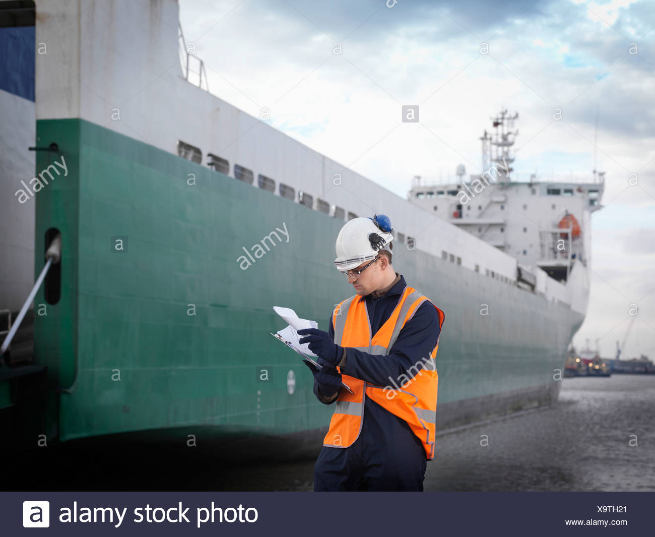 Ship In Dock In Harbour Stock Photos & Ship In Dock In Harbour Stock ...